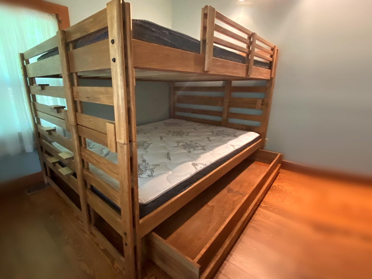 Bunk Bed Shack - Your source for Canadian Made Solid Wood Bunk Beds